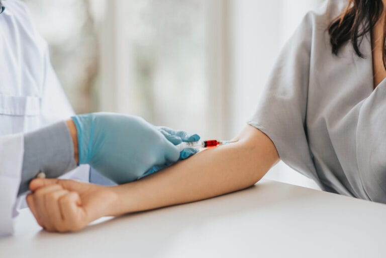 Exame de Sangue: Entenda para Que Serve, Como Funciona e o Que Pode ...